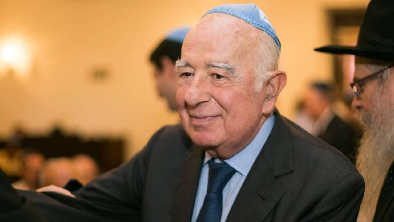 Ícones que se foram. Por Charles Mady - CG