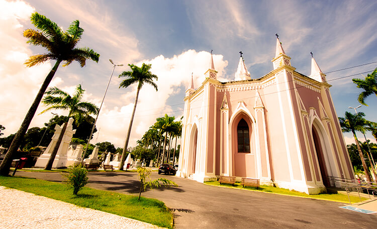Uma procissão de mortos. Por José Paulo Cavalcanti Filho